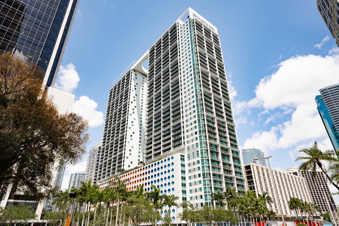 500 Brickell Condos for Sale and Rent in Brickell - Miami | CondoBlackBook