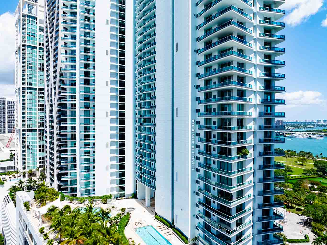 900 Biscayne Bay Condos for Sale and Rent in Downtown Miami - Miami ...