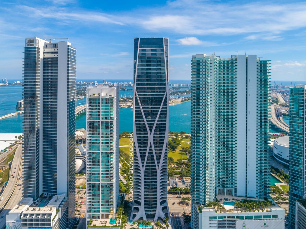 One Thousand Museum Condos for Sale and Rent in Downtown Miami - Miami ...