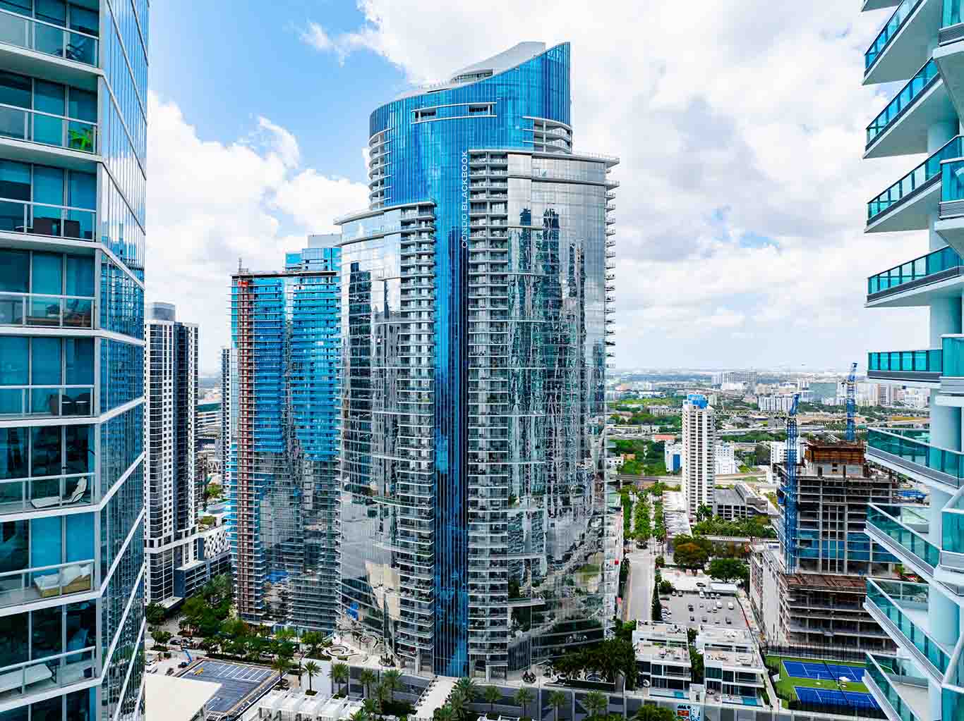 Paramount Miami Worldcenter Condos for Sale and Rent in Downtown Miami ...