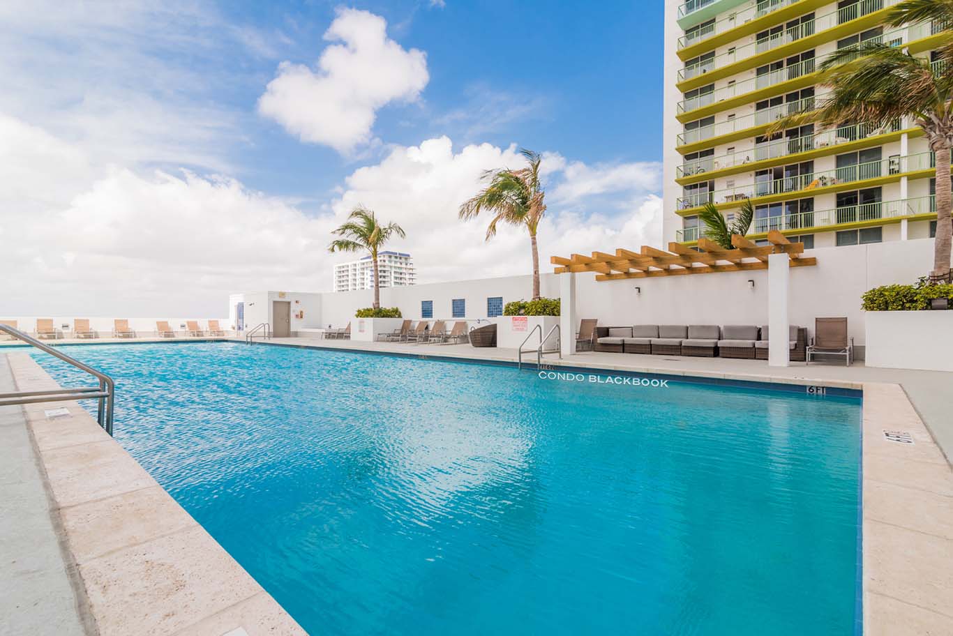 Opera Tower Condos for Sale and Rent in Edgewater - Miami | CondoBlackBook