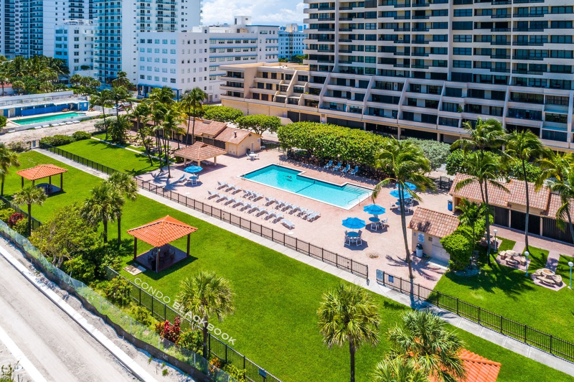 Club Atlantis Condos for Sale and Rent in Mid-Beach - Miami Beach ...