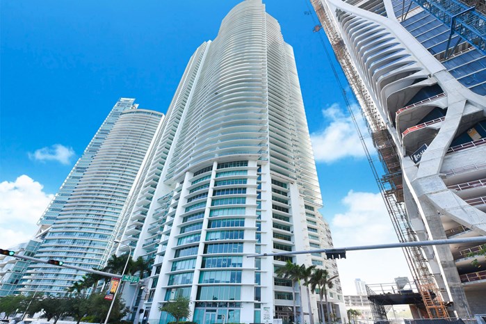 The Top 10 Tallest Buildings in Miami (You Can Live In ...
