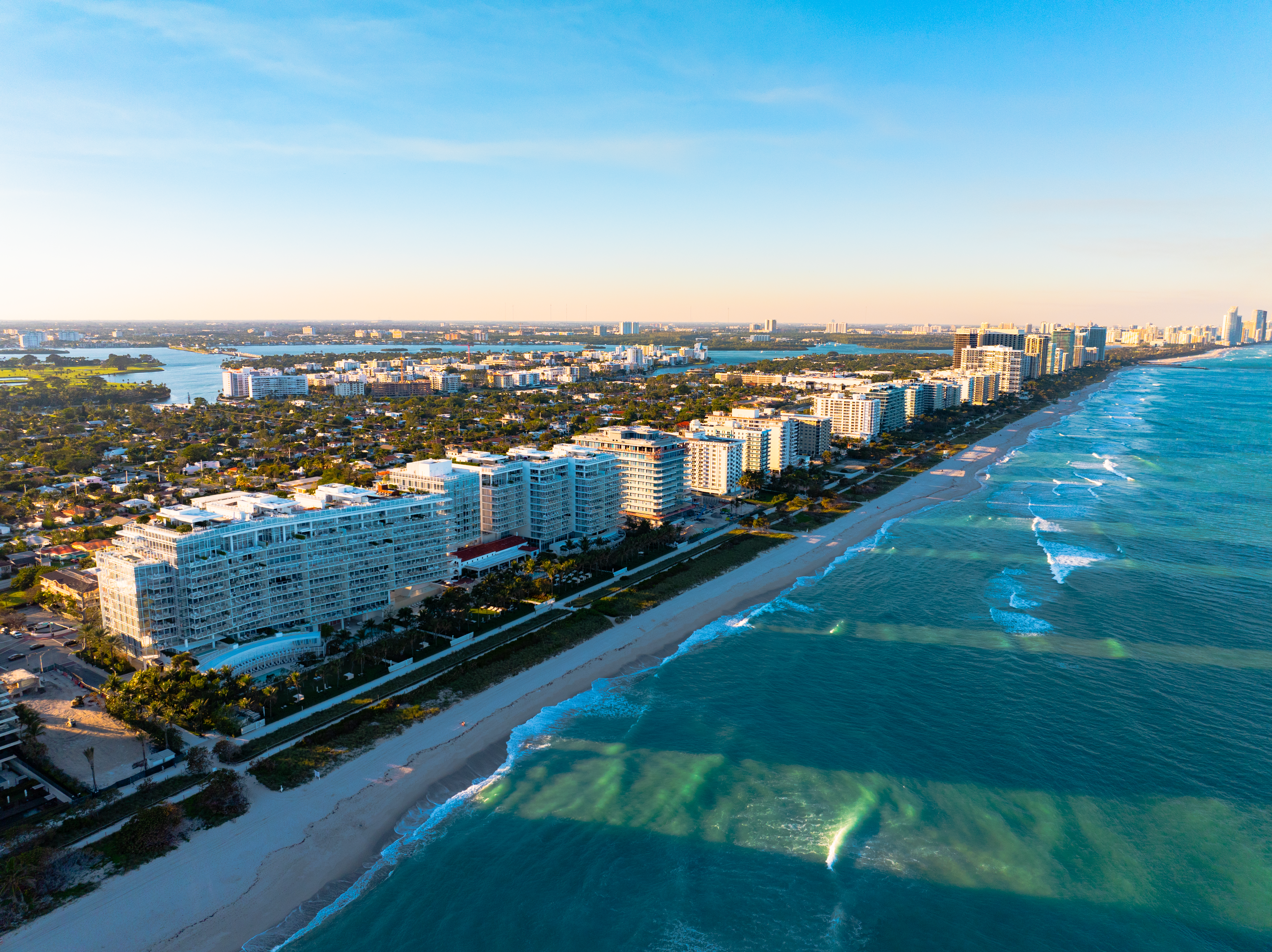 Surfside vs Sunny Isles Beach: Which Miami Neighborhood is Better ...